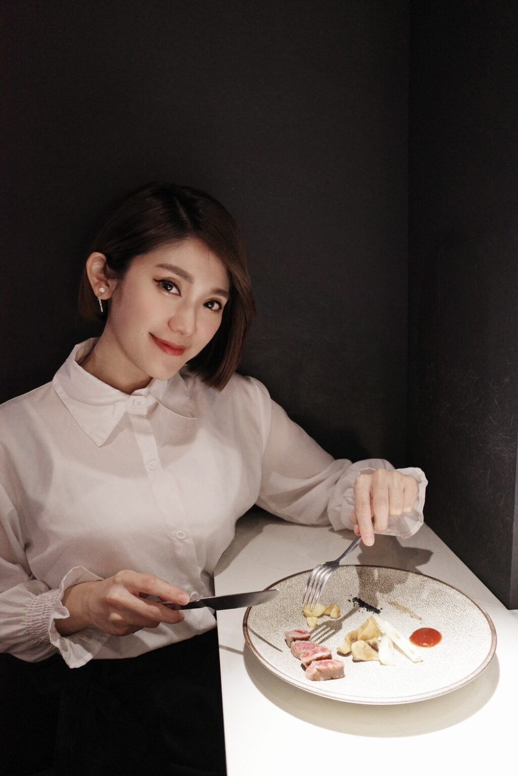 【鐵 F.f Teppanyaki 鐵板燒師大店】CP值超高無菜單鐵板燒，千元就能吃到日本和牛！ - 惠雯小廢文